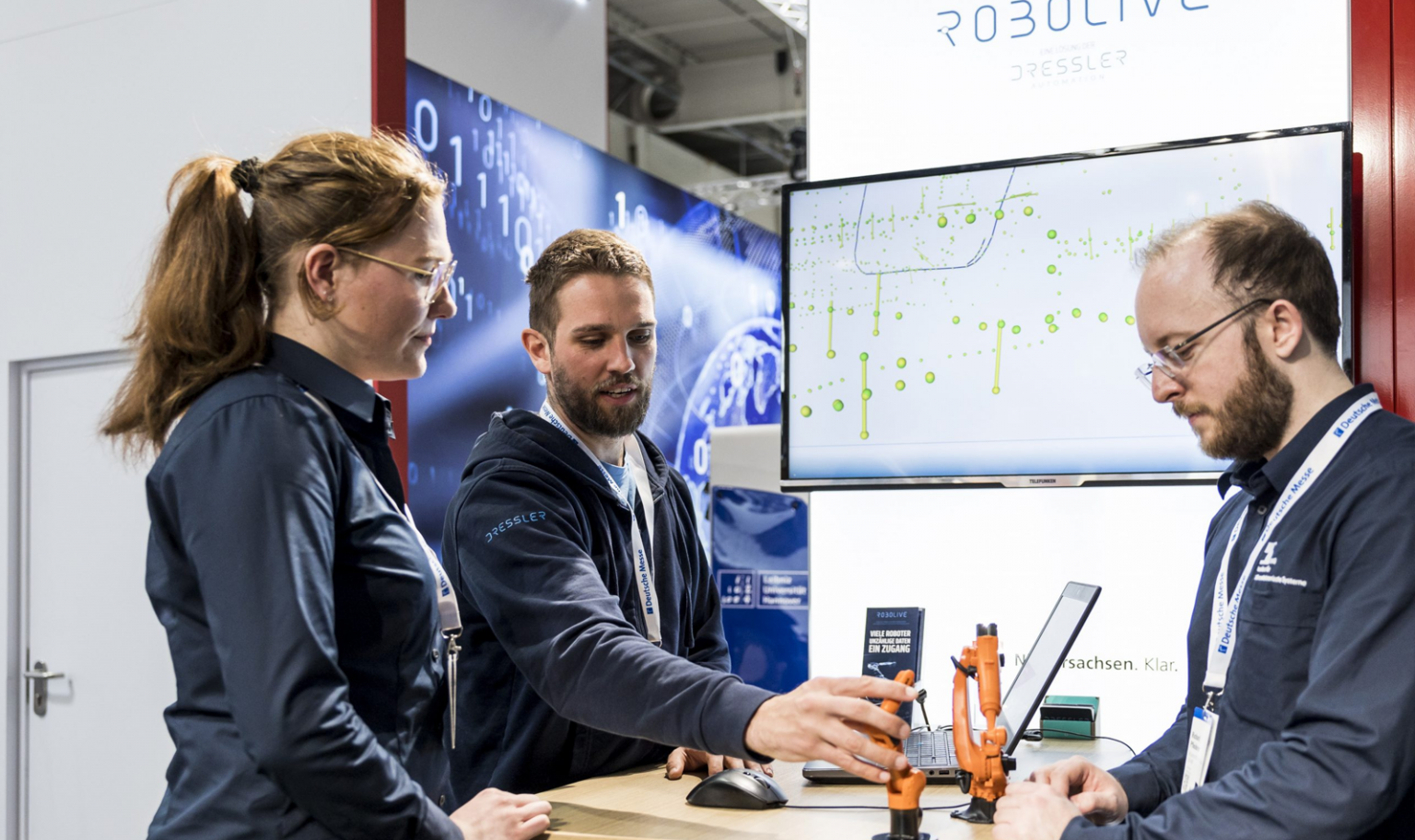 RoboLive® | Transparency for Production Robots